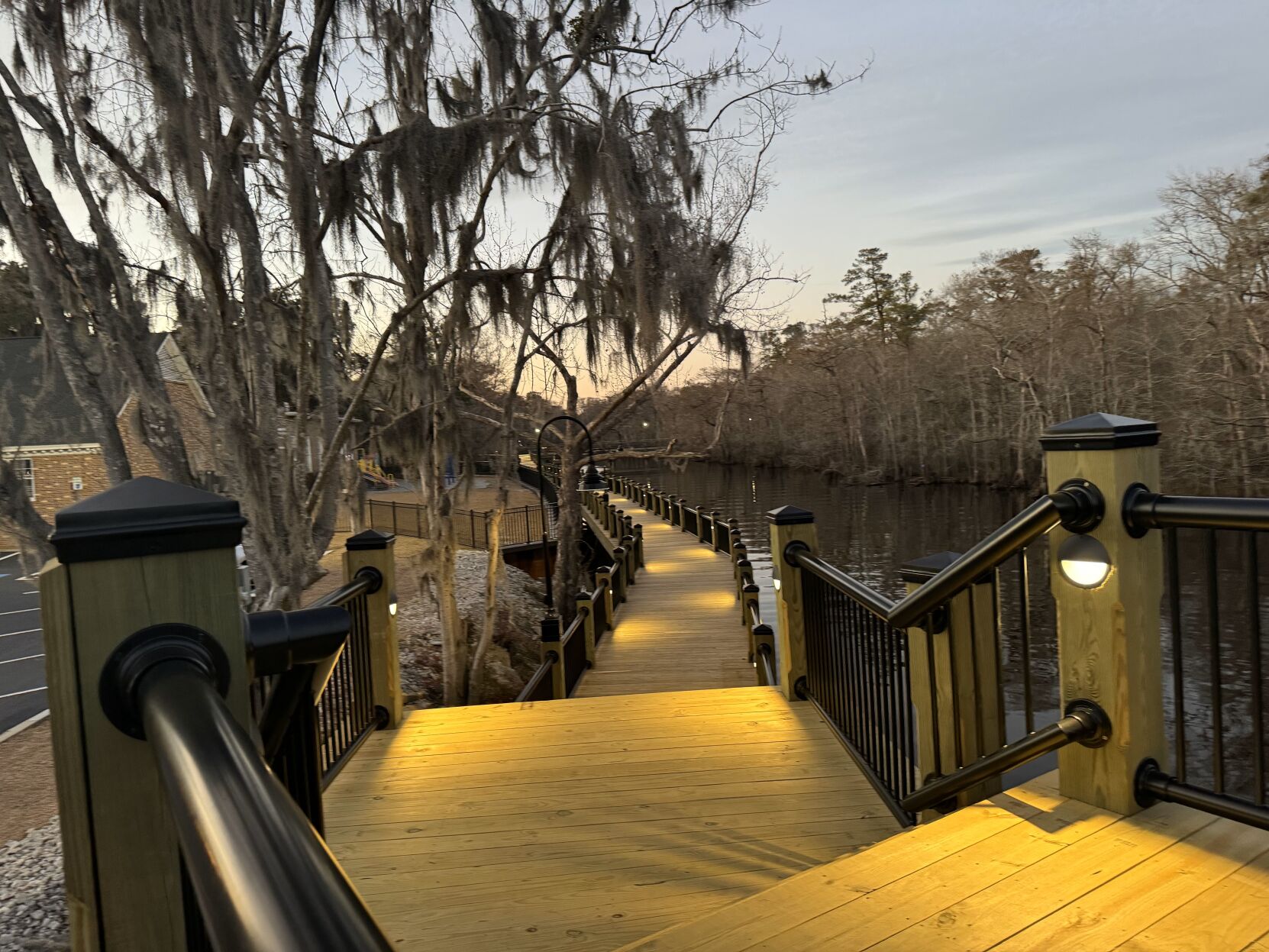 Conway extends Riverwalk amid seasonal tourism push