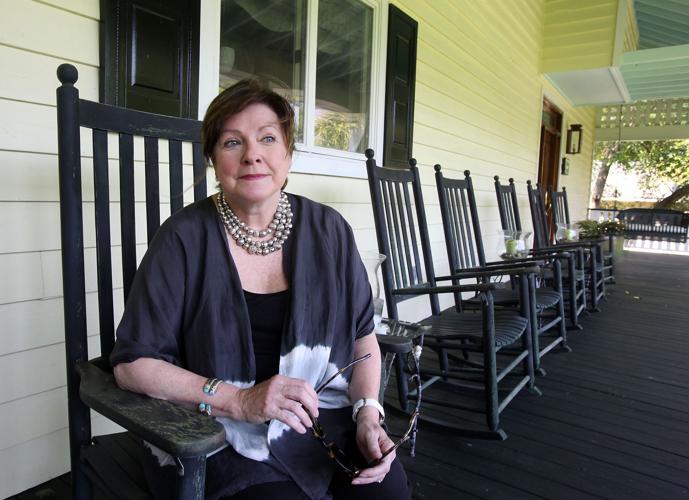 Dottie Frank's readers joined friends and family to mourn beloved ...