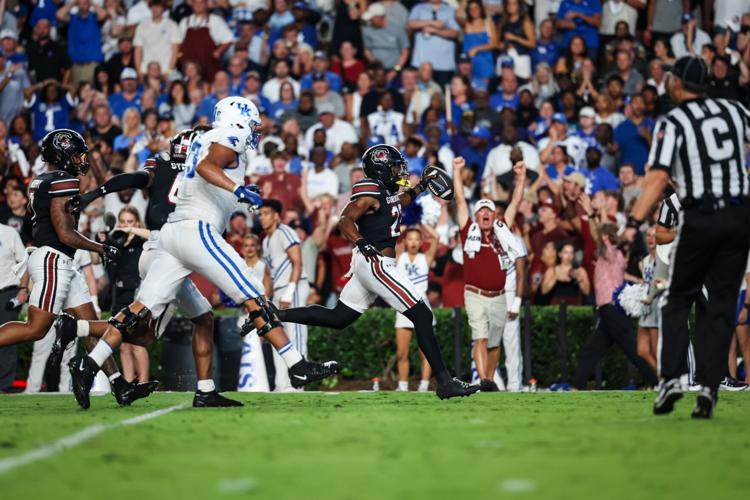 Gamecocks, Kentucky each in search of first SEC win