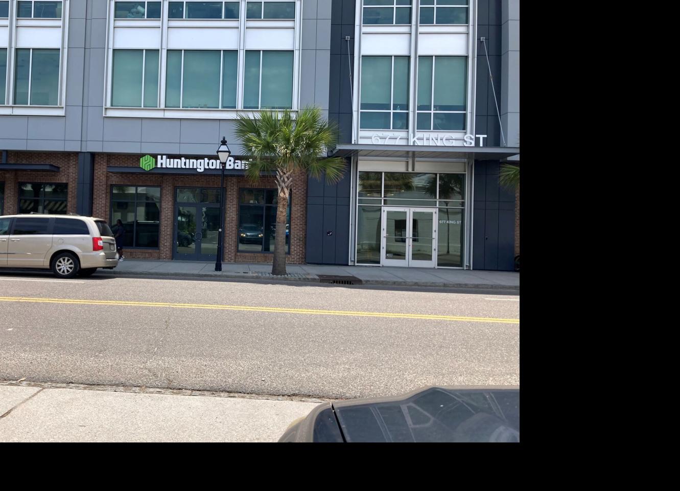 Sc Banking Newcomer Opens Its 1st Charleston Branch