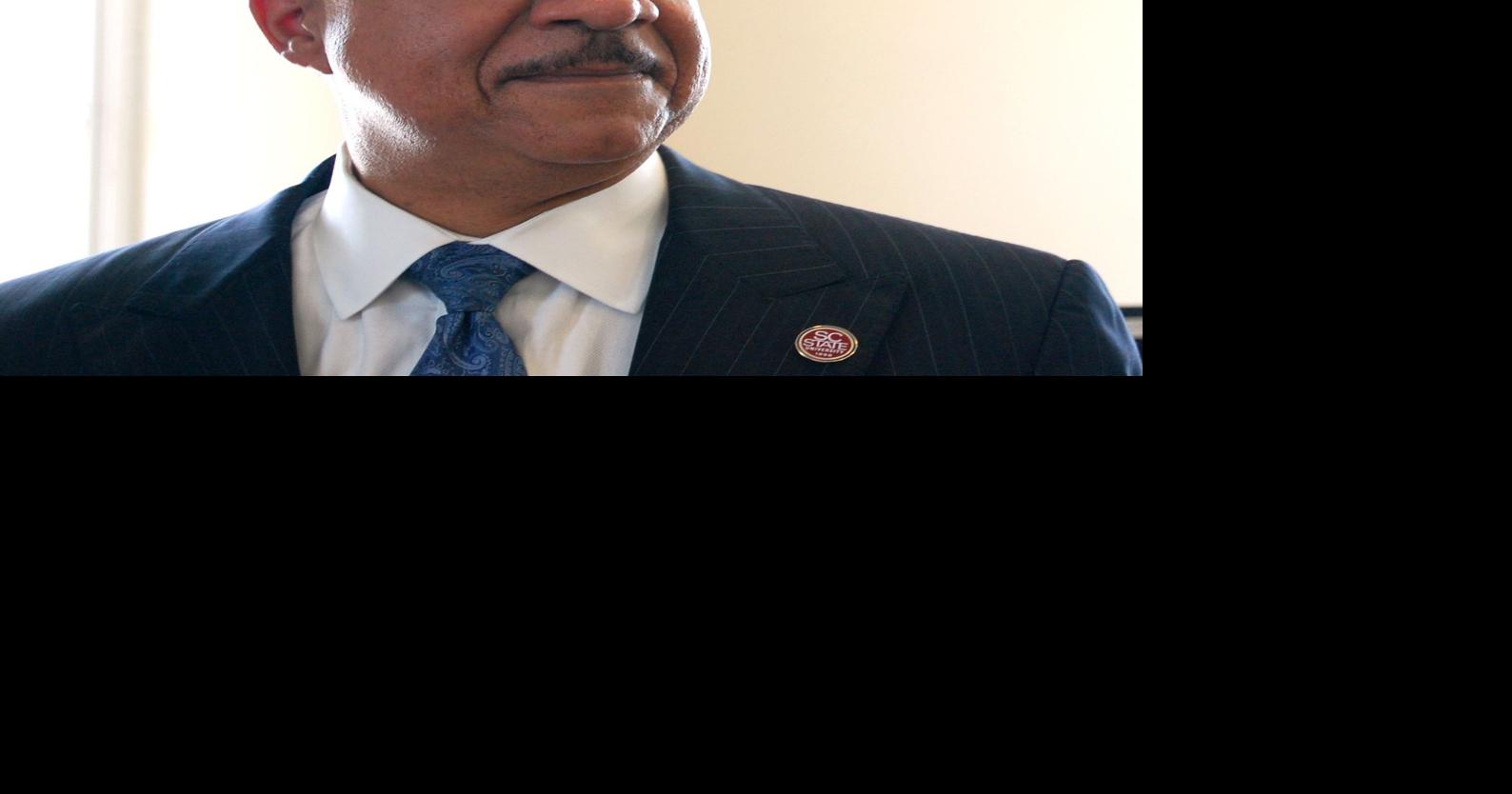 South Carolina State president gets $50,000 bonus