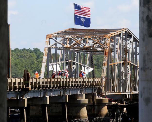 Highway 41 Swing Bridge Removal | Multimedia | postandcourier.com