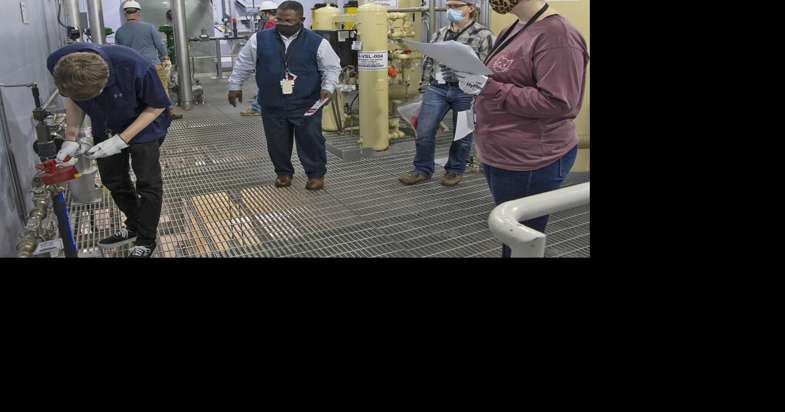 SRNS apprenticeship program grows to include more careers at SRS