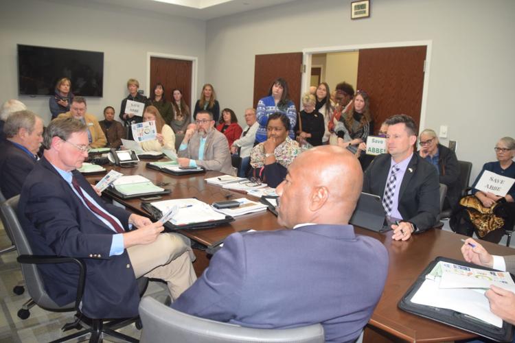 Aiken County Council committee scrutinizes library system