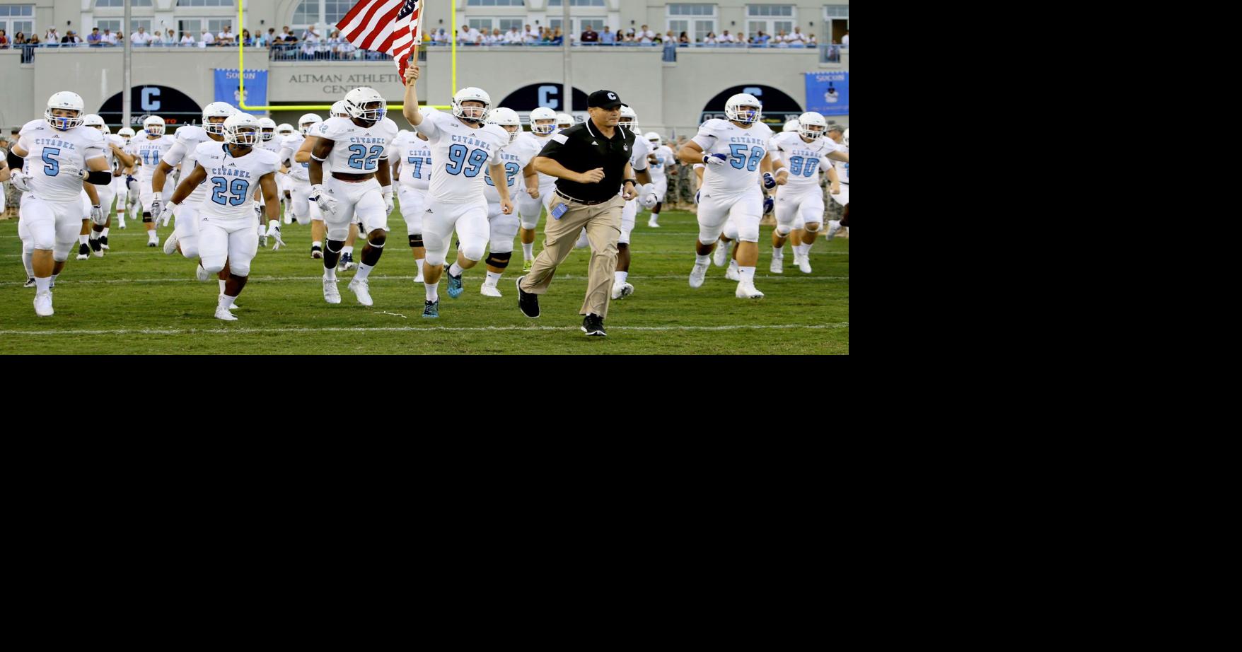Ex-Citadel kicker Goins, from Army vet to Notre Dame walk-on