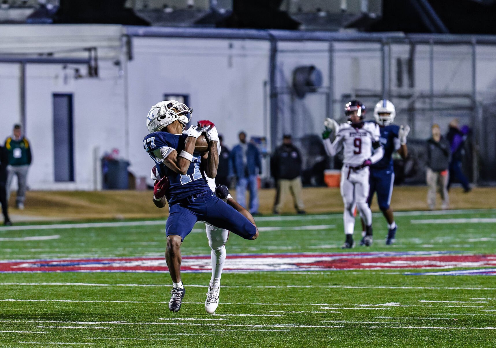 LaNorris Sellers and brother will bring backyard ball to USC