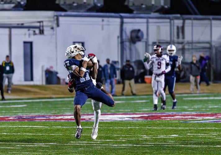 South Florence High wins Class 4A football championship