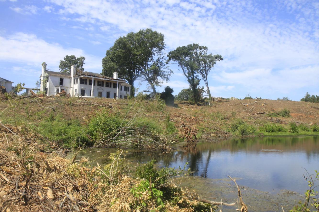 What's the story of the Sally Abney Rose Mansion in Clemson?