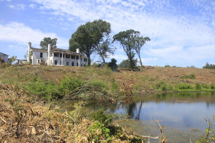 What's the story of the Sally Abney Rose Mansion in Clemson?
