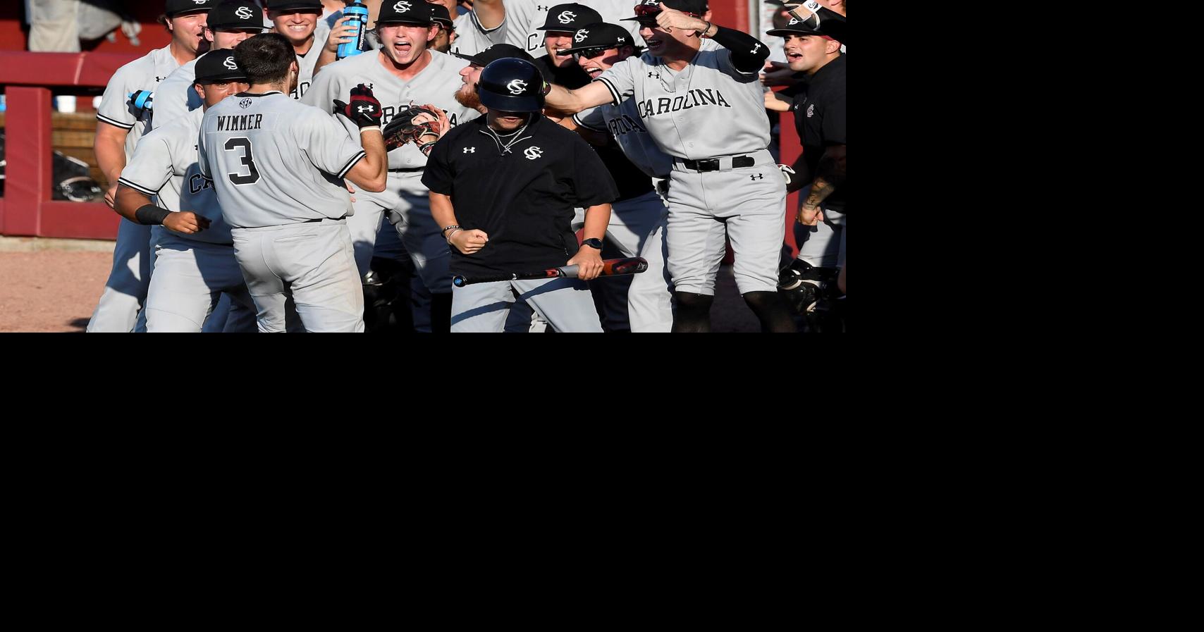 Gamecocks celebrate regional win, but delay the dogpile