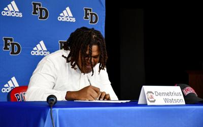 Fort Dorchester's Demetrius Watson officially becomes a Gamecock | Prep ...