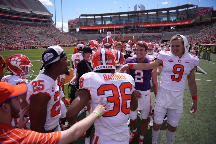 Freshmen star in Clemson spring scrimmage, quarterbacks struggle ...