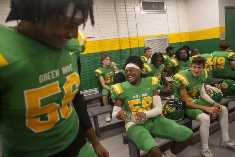 No. 1 Summerville makes statement by slamming No. 6 Sumter