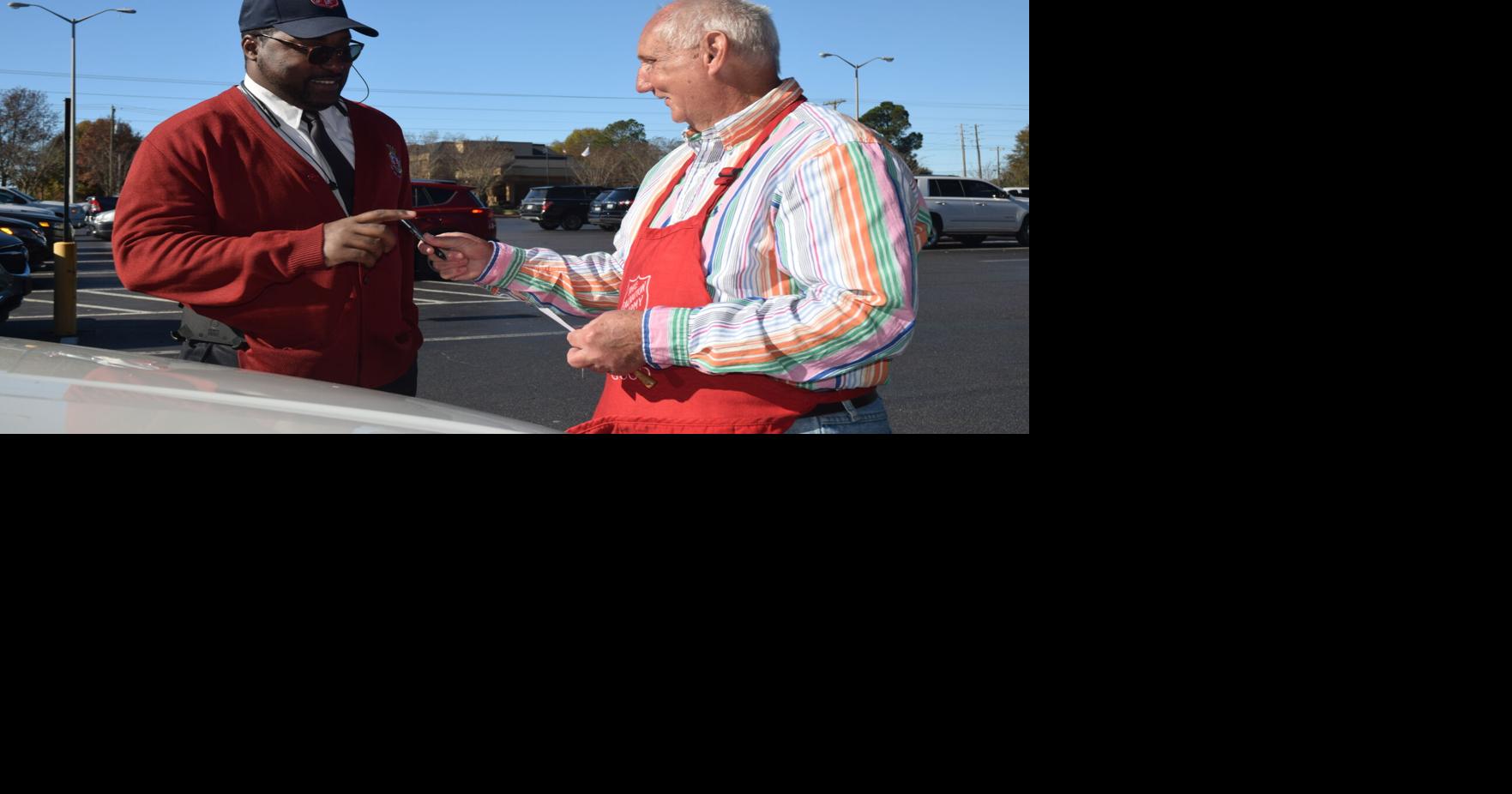 Longtime red kettle bell-ringer has veteran status in two armies | In ...