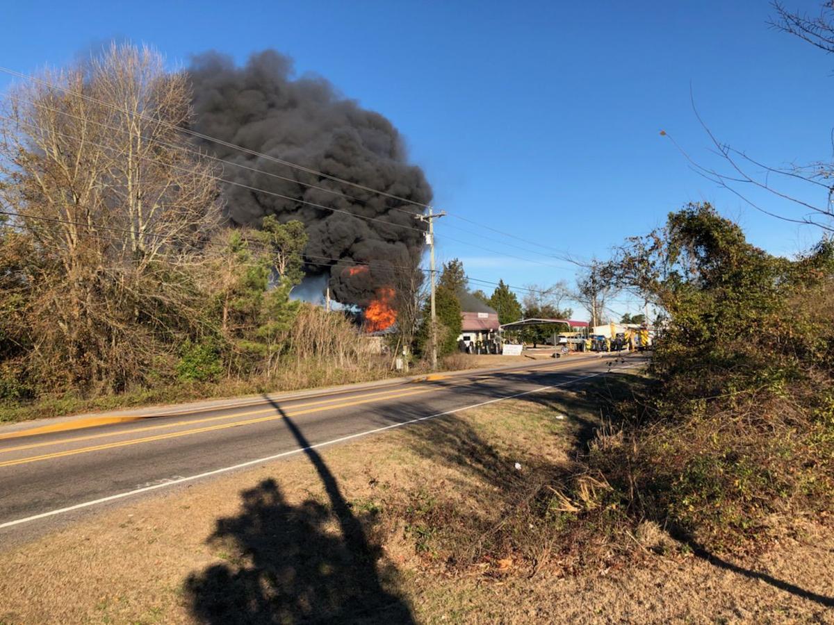 Fire destroys tire store along Edgefield Highway in Aiken County | News ...