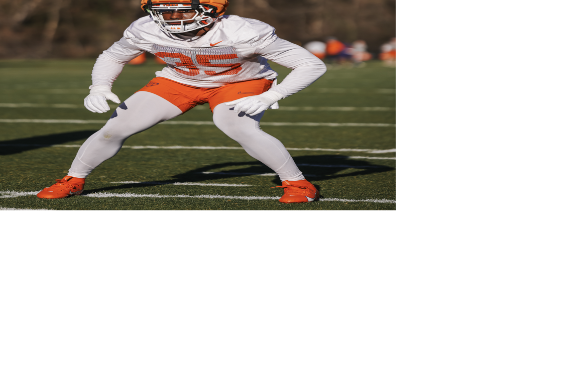 Clemson transfers learn college football is a 'small world'