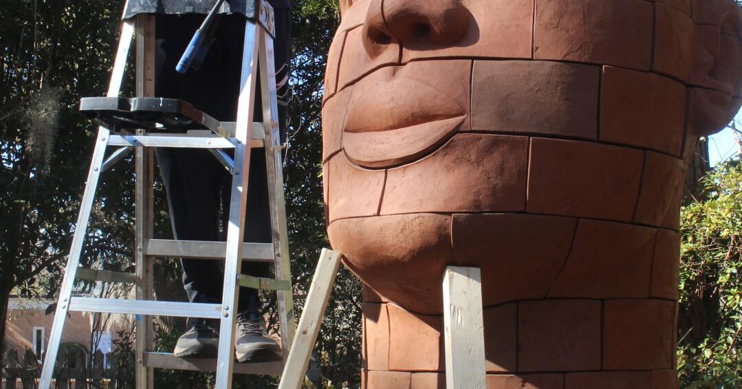 James Tyler sculpture installed at Summerville residence
