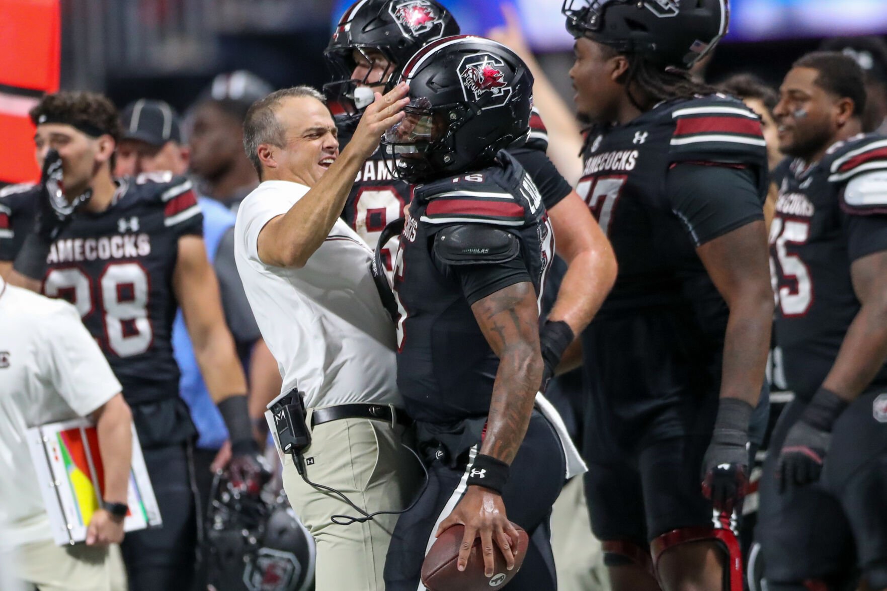 Gamecocks, Clemson have movement in latest polls