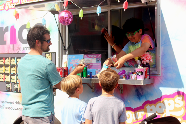Sweet Tea Festival draws thousands downtown