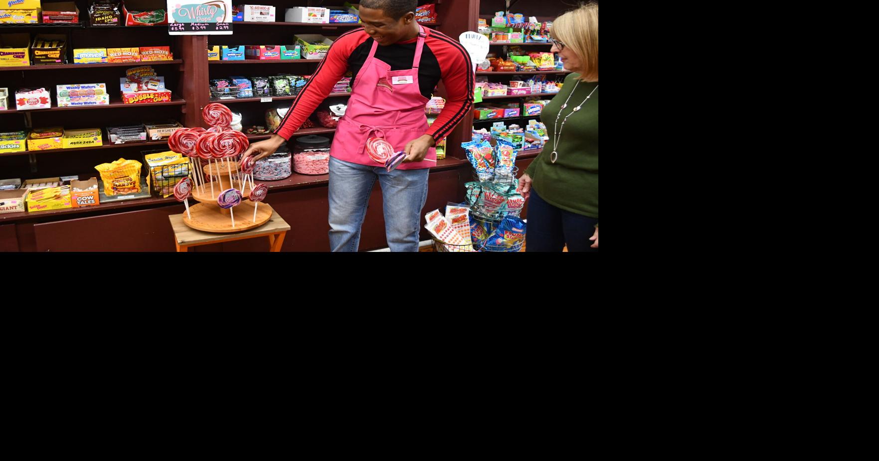 THIS AND THAT: Sweet, sad goodbye to downtown candy shop