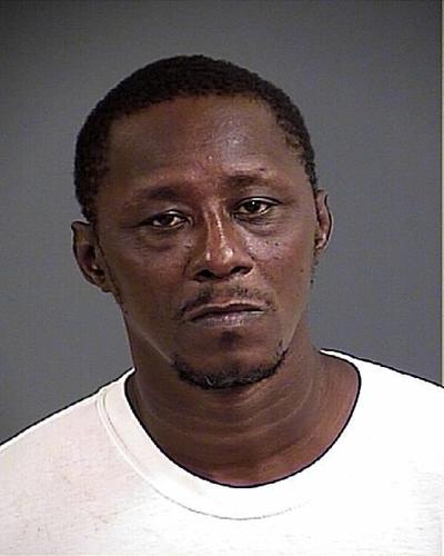 Son saves mother, 79, from robbers who attacked her outside restaurant ...