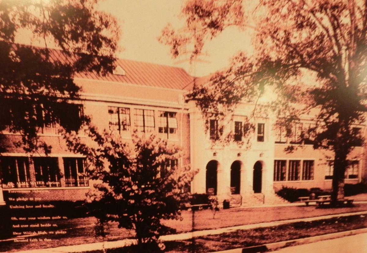 Congregation of gators: Winyah High School class of 1962 gathers in ...