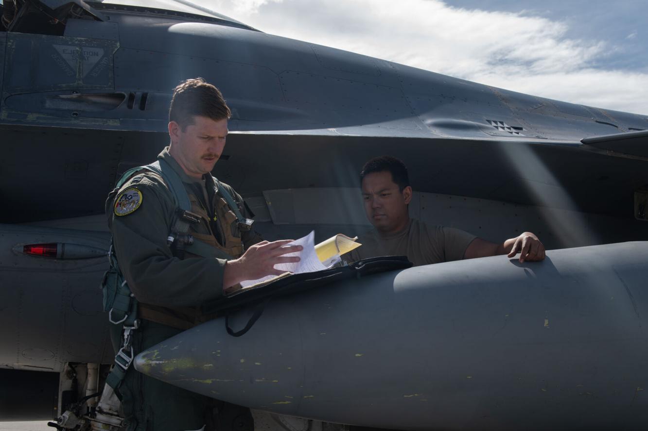 F-16 pilot who ejected from jet before crash tells his story