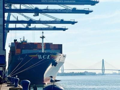 SC ports gets container service promising to be on time