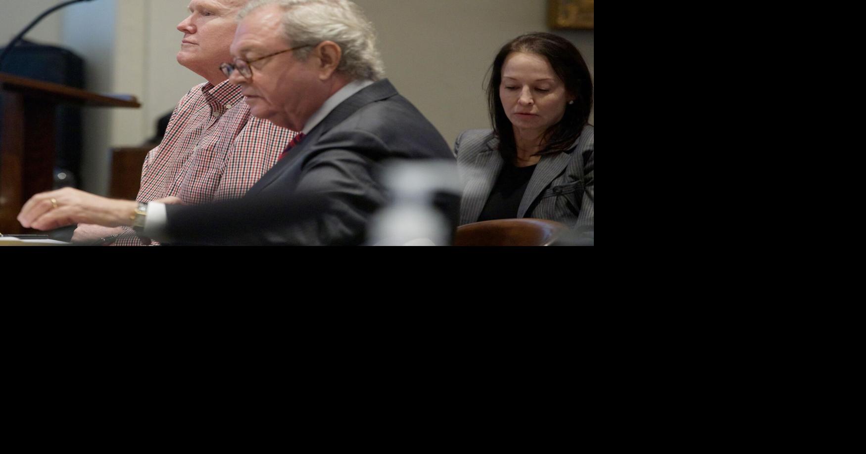 Sparks fly over Murdaugh murder evidence as prosecutors, defense ...