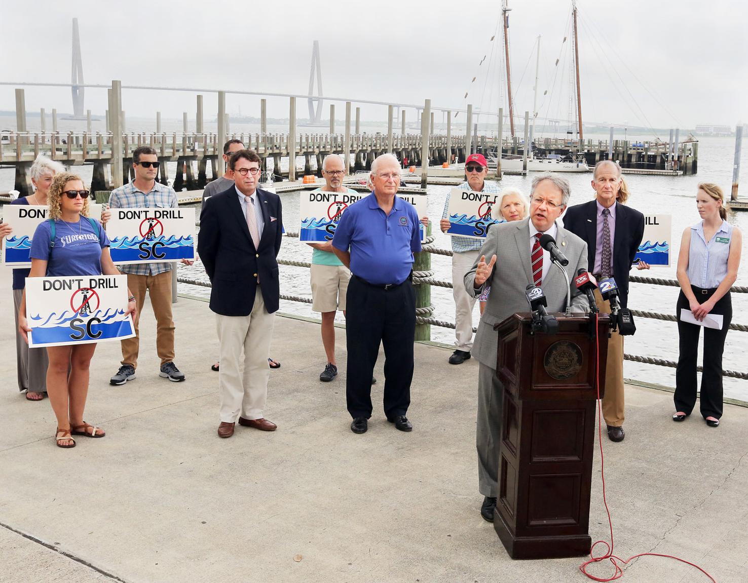 Charleston Mayor John Tecklenburg Other S C Leaders Pledge Commitment