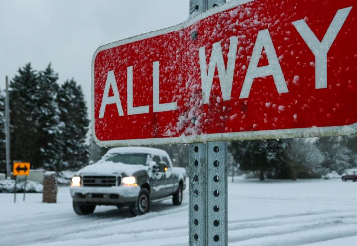 Upstate snow storm: Some roads likely icy until mid-week, power ...