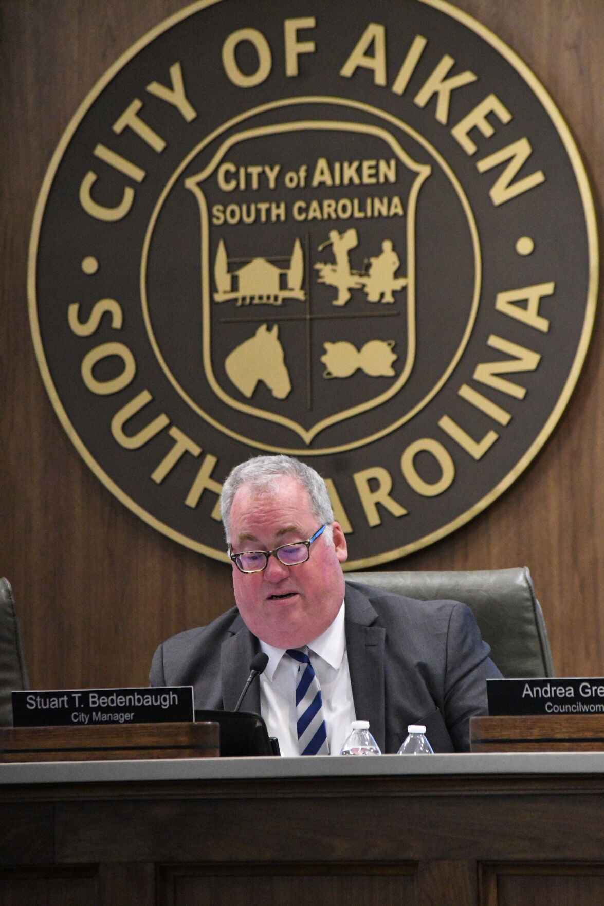 Aiken City Council extends manager's employment to 2029