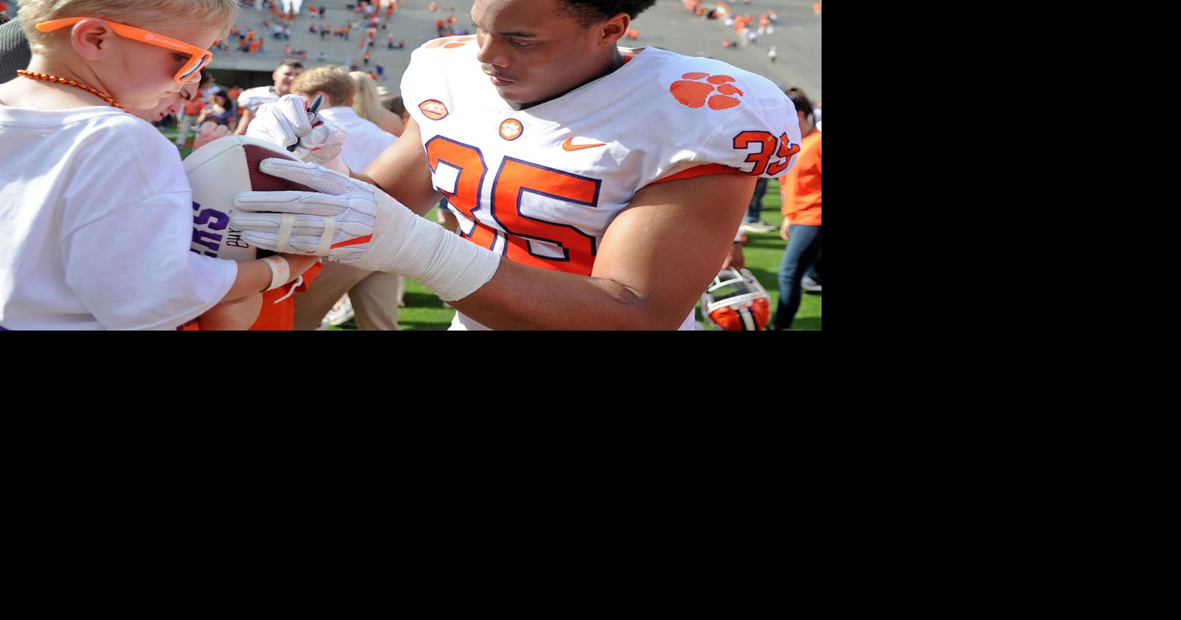 Clemson DE comes out of retirement after COVID-19 complications ...