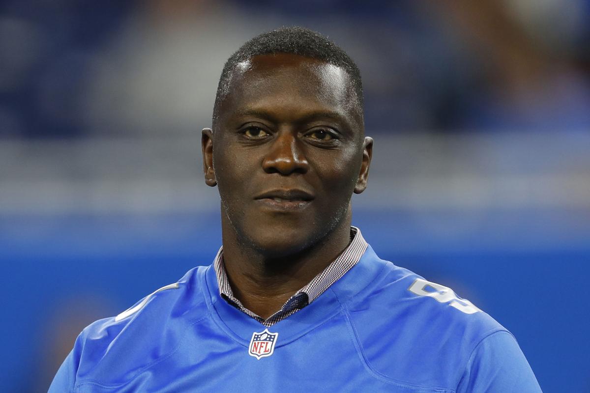 Cainhoy HS grad Robert Porcher basks in SC Football Hall of Fame glow ...