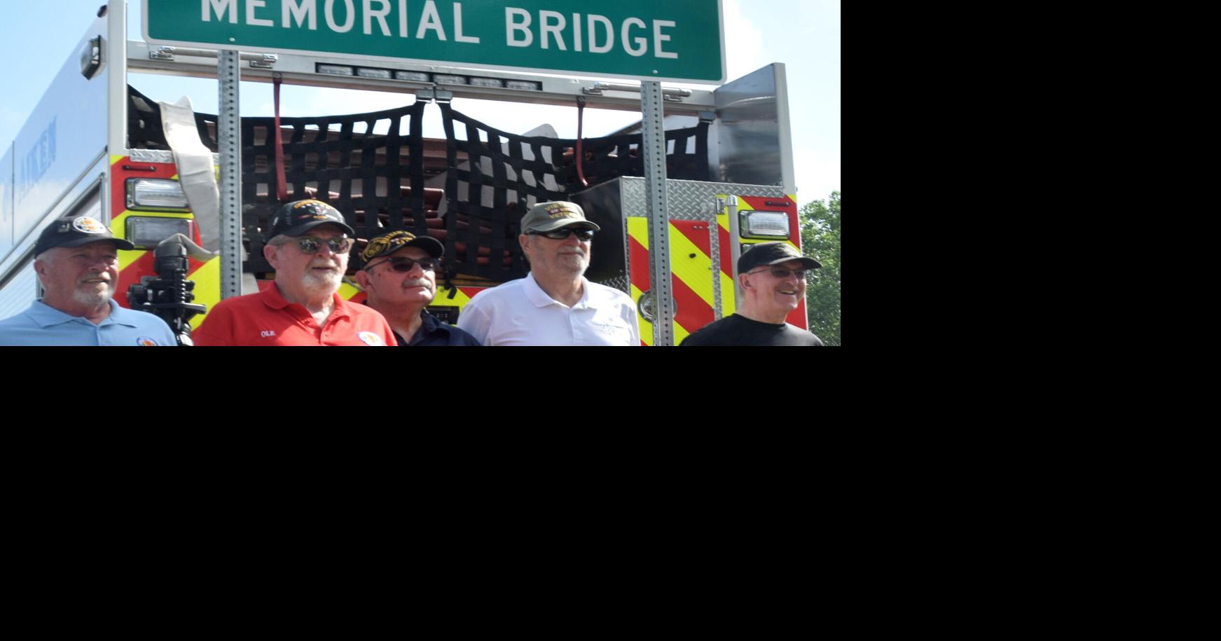 Photos: Vietnam Veterans Memorial Bridge