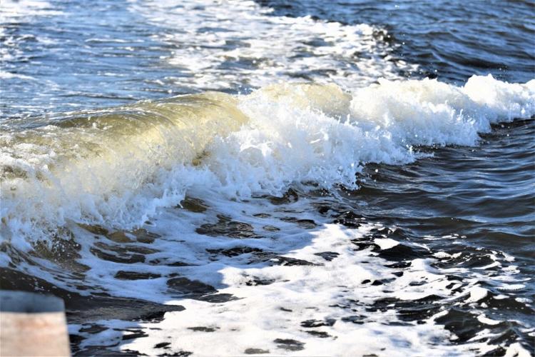 Reader photo pick of the week: Waves | Features | postandcourier.com