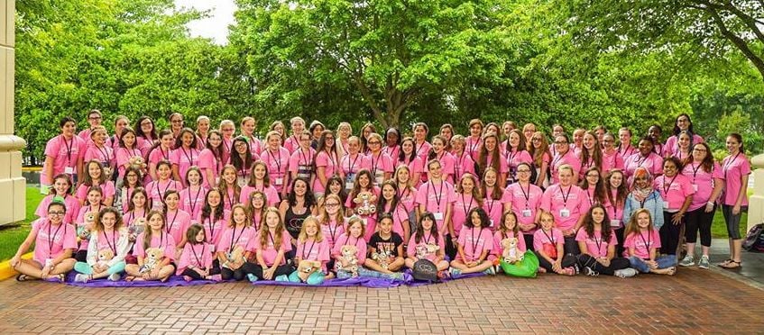 Curvy Girls support group helps girls with scoliosis to not feel alone