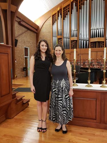 Aiken Singers awards 2018 scholarships to students | News ...