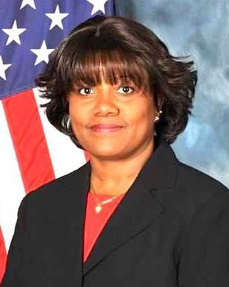 Georgetown native Jannie Davis retires after 34 years with federal ...