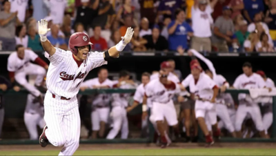 Gamecock legend Whit Merrifield joining Atlanta Braves