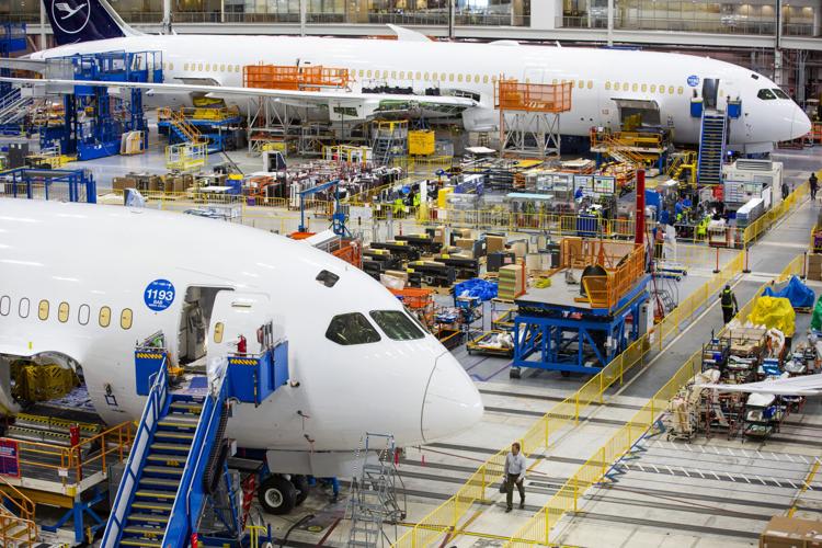 Photos: Boeing hosts tour of 787 manufacturing facilities in North ...