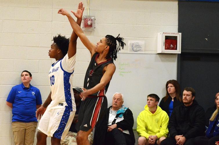 Fox Creek boys basketball takes first place in region