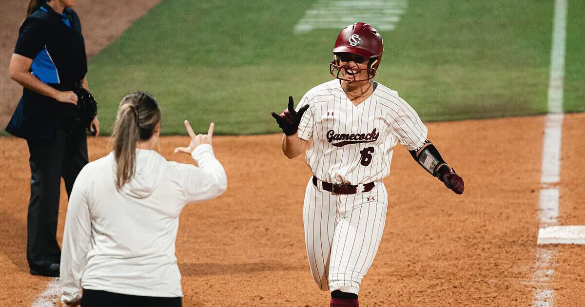 Gamecock softball begins NCAA Tournament against Elon