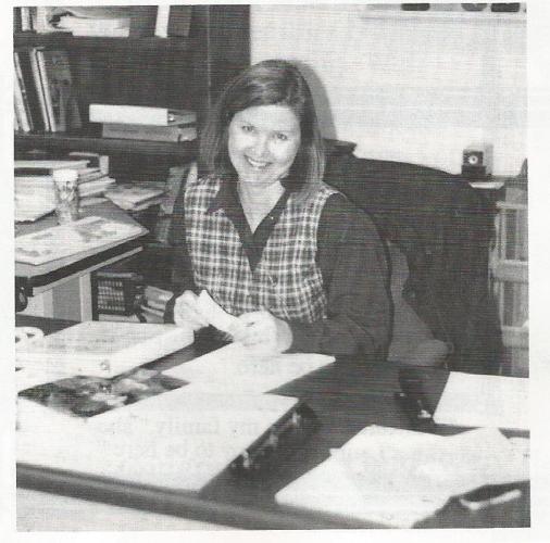 Lona Pounder to retire as principal of Whitesides