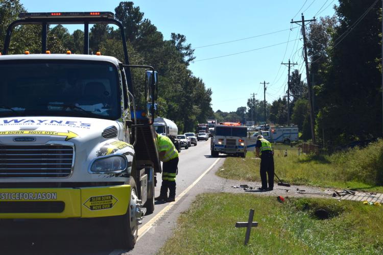 Three-car accident on Edgefield Highway halts traffic in Aiken
