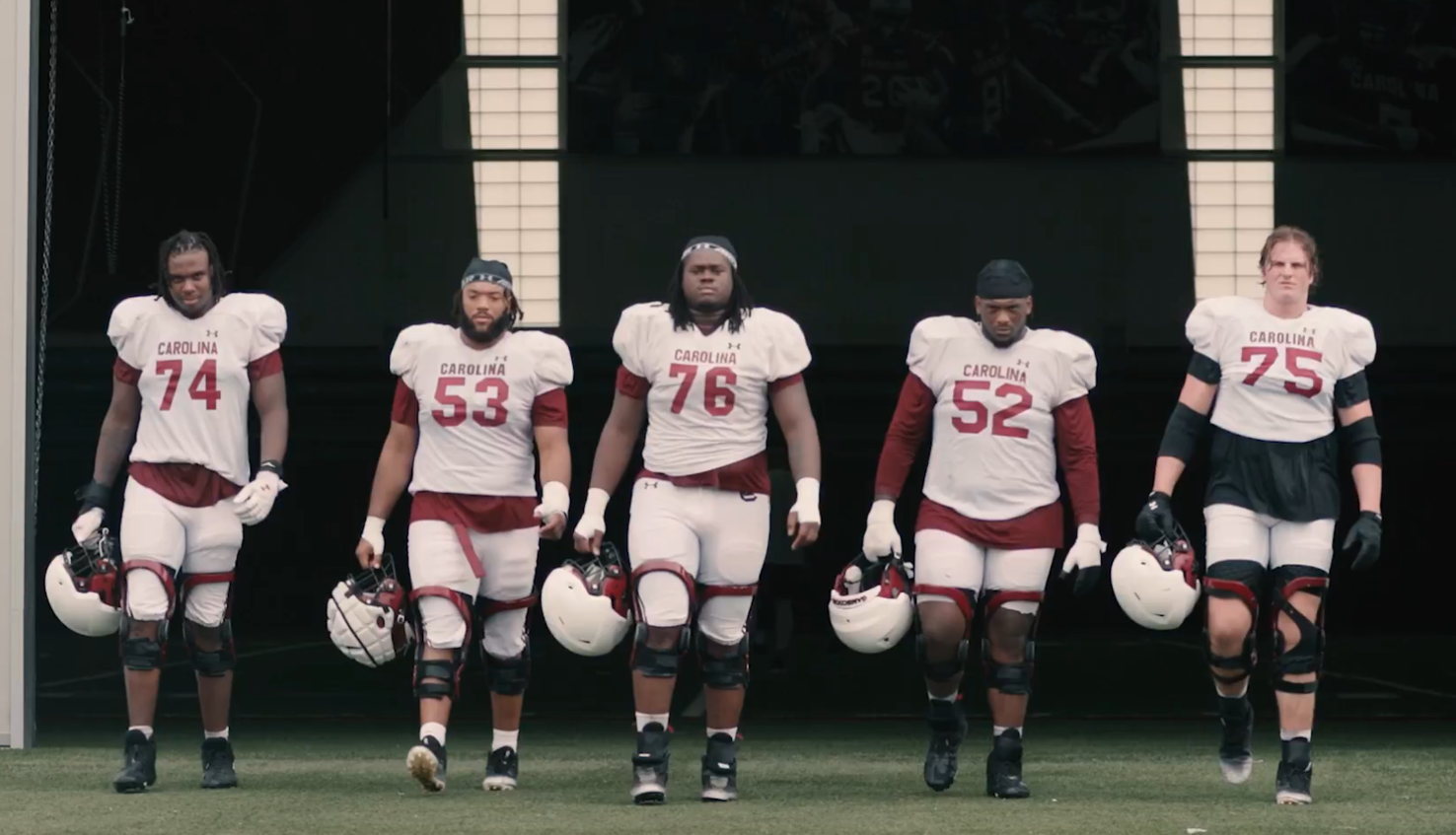 Gamecock football replacing middle three of offensive line