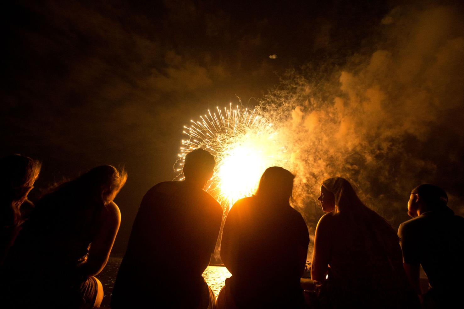 Here's how to celebrate Fourth of July in Charleston, from fireworks to ...