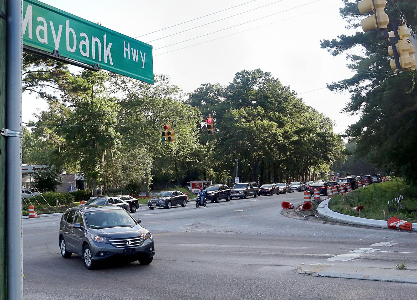 Maybank lanes and pitchfork would help Johns Island traffic
