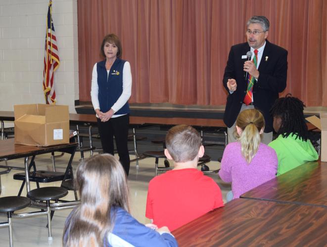 Warrenville Elementary third graders receive dictionaries from Aiken ...