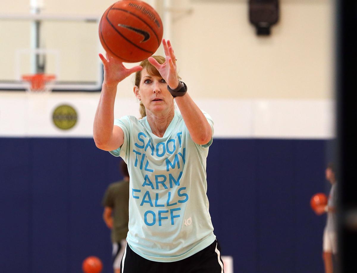 Photos: ESPN basketball analyst Debbie Antonelli makes 2,400 free ...